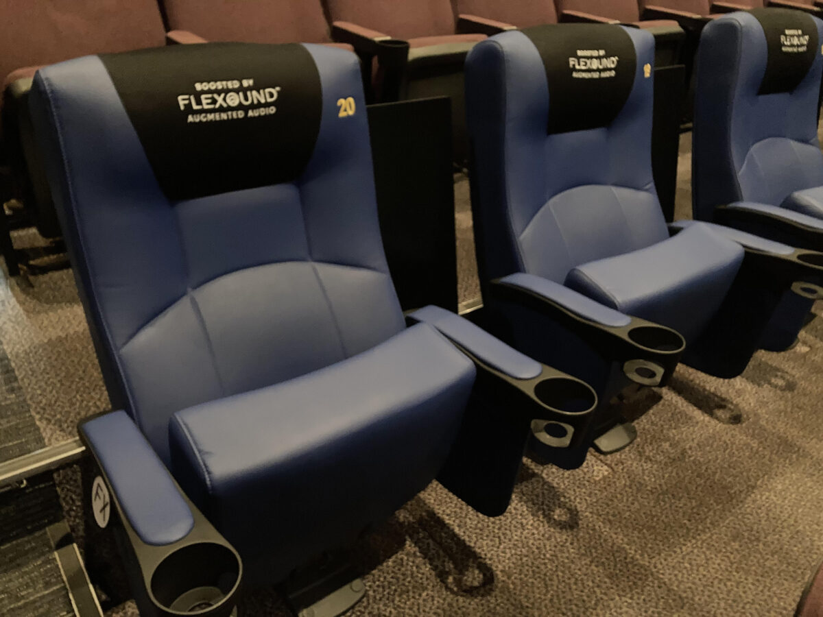 【フレックスサウンド】日本初！音響体感シートFLEXOUNDの感想！【アクアシティお台場】 | CINEBAD BLOG